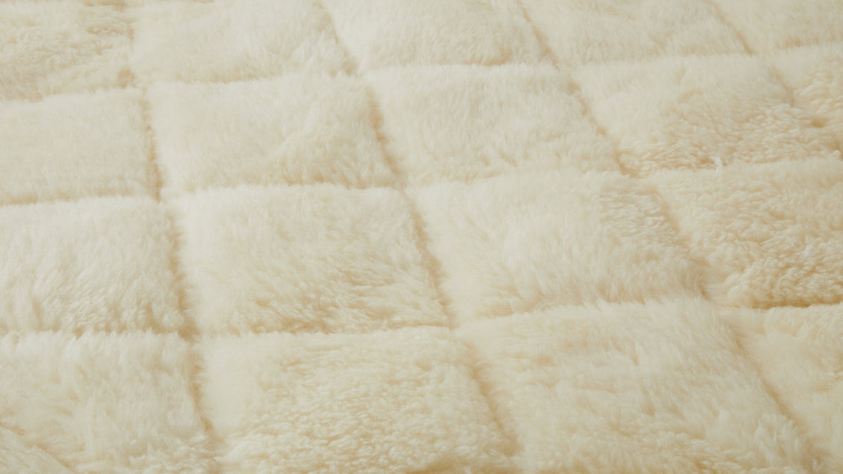 Fleece Topper – Abode Living